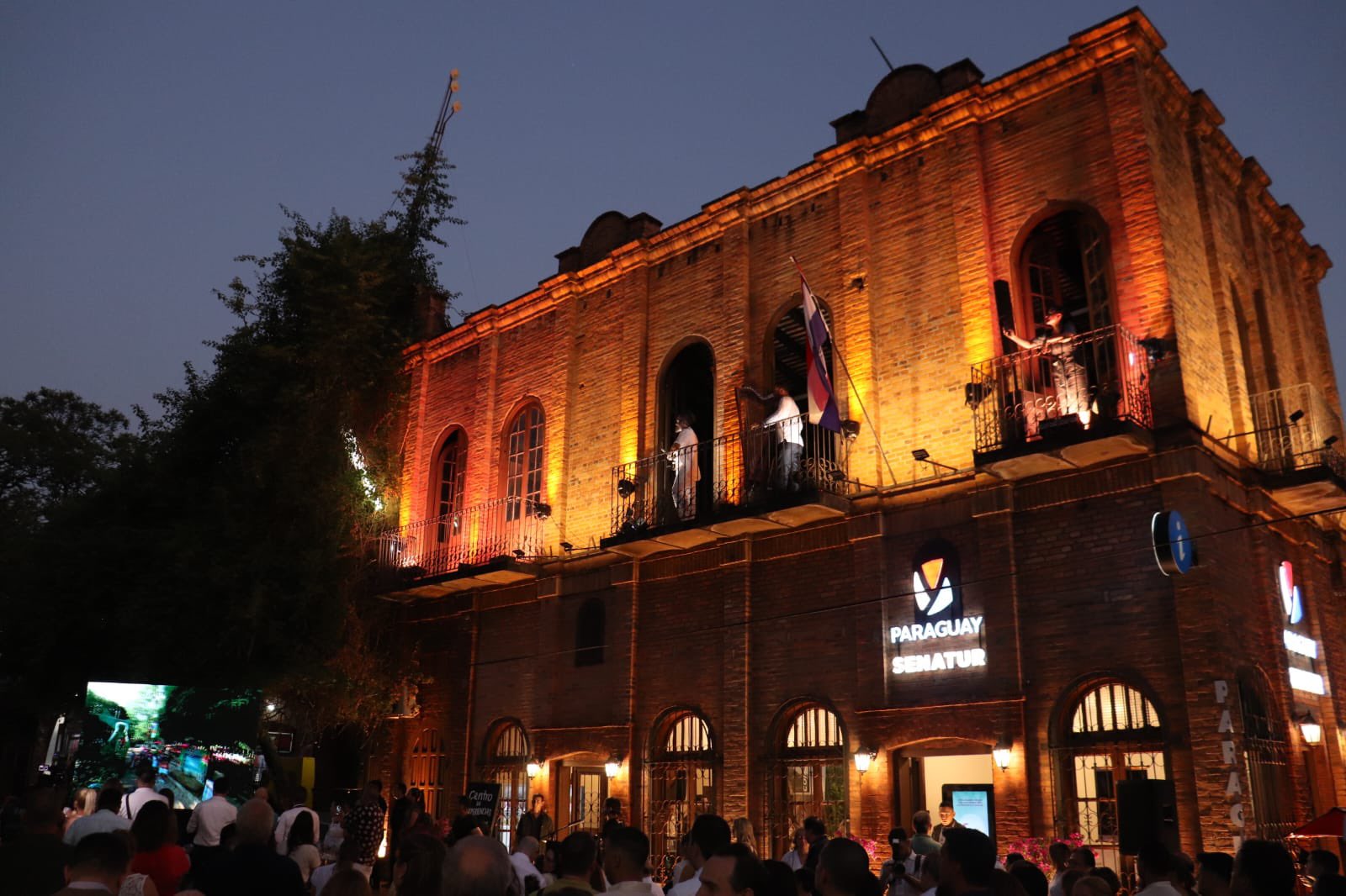 Tecnología, historia y cultura en el “Centro de Experiencias Turísticas ...